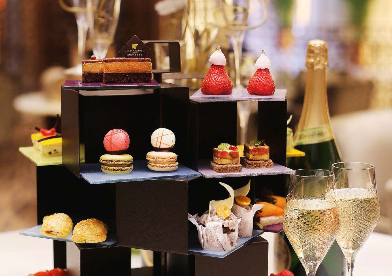 The Lounge at JW Marriott Hotel - Macau Lifestyle