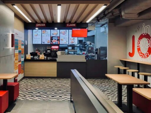 Jollibee - Macau Lifestyle