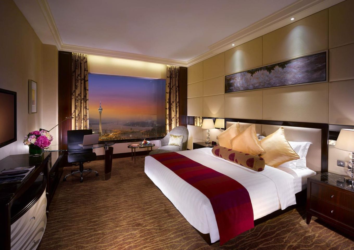 StarWorld Hotel - Macau Lifestyle