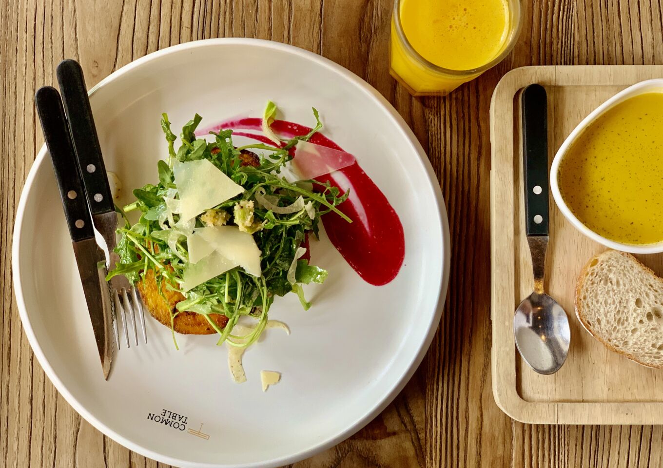 Common Table - Macau Lifestyle