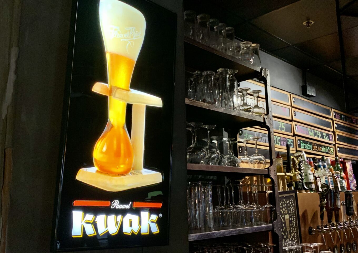 Agora - Taproom - Macau Lifestyle