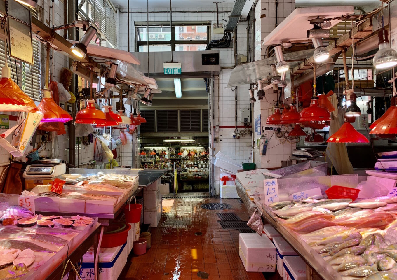 Red Market - Macau Lifestyle